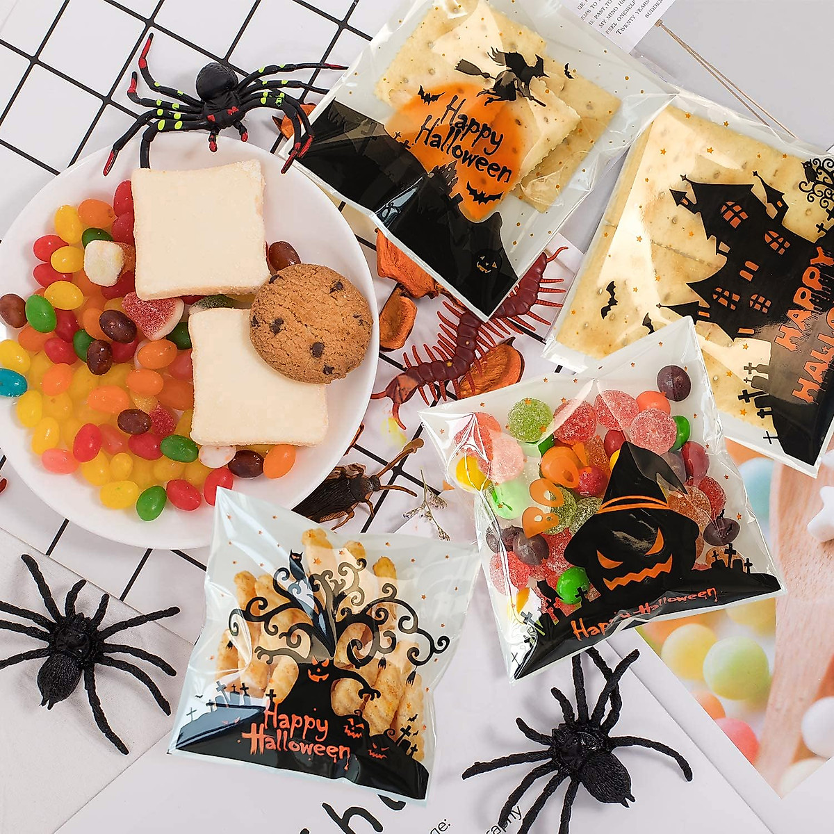 160 Pcs Halloween Cellophane Clear Treat Bags Self Adhesive Candy & Cookie Bags for Halloween Party Favors Supplies