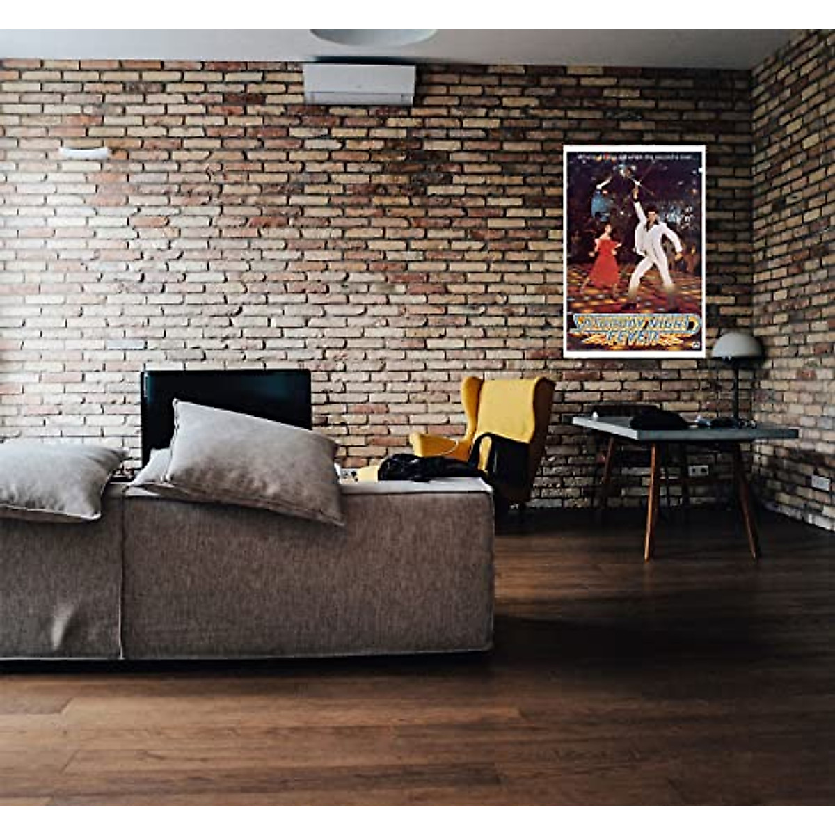 Saturday Night Fever - Movie Poster (Regular Style) (Size: 24 x 36 inches).