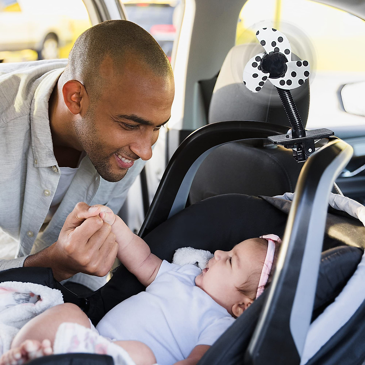 Good Gear Soft Fin Clip On Fan for Travel Stroller, Baby Crib & Car Seat - Black Dots/Grey