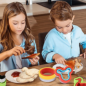 Hhyn Sandwich Cutter and Sealer - Uncrustables Maker Dinosaur Mickey Circle Square Shape Cookie Cutters Bread Decruster Pancake Maker DIY Sandwich Cutter for Kids - Vegetable Fruit Cutter Set