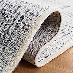 SAFAVIEH Metro Collection 5' x 8' Light GreyIvory MET991G Handmade Stripe Area Rug