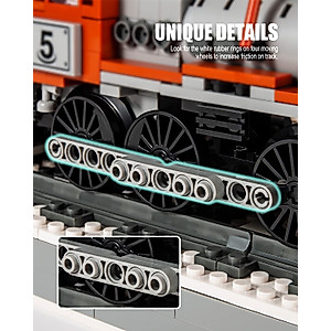 dOvOb Christmas Steam Train Building Kit with Train Track, Collectible Steam Locomotive Display Toys Set for Kids and Adult (853 PCS)