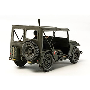 TAMIYA 300035334 – 1: 35 US M151 A1 Vietnam Transport Vehicle