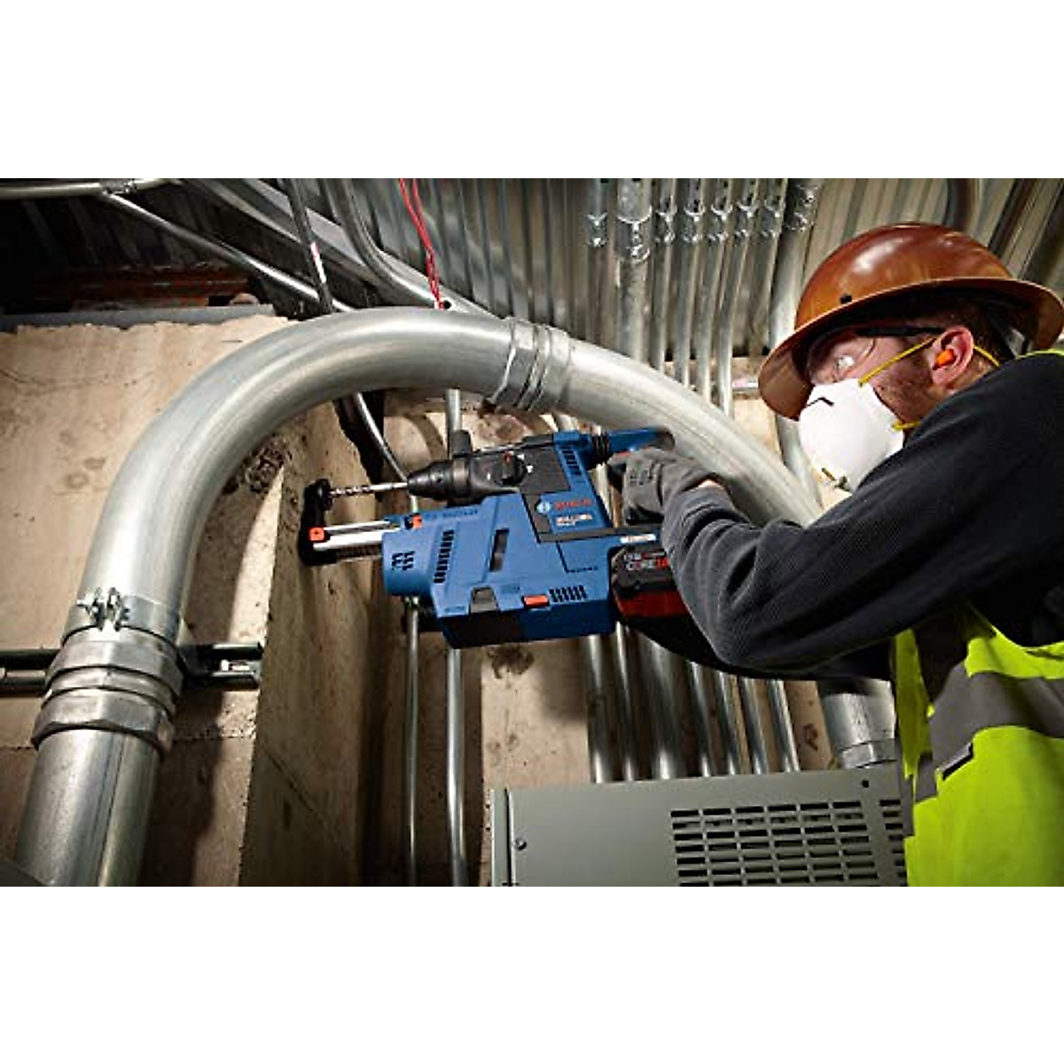 Bosch GBH18V-26K24A 18V Brushless SDS-plus® Bulldog™ 1 In. Rotary Hammer Kit with (2) CORE18V 8.0 Ah Performance Batteries