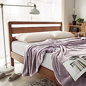 Flannel Fleece Throw Blanket Twin Size, Light Purple Lavender Premium Lightweight Violet Blankets Throws for Sofa Couch Chair Bed Camping Travel, Super Soft Cozy Warm Microfiber Blanket