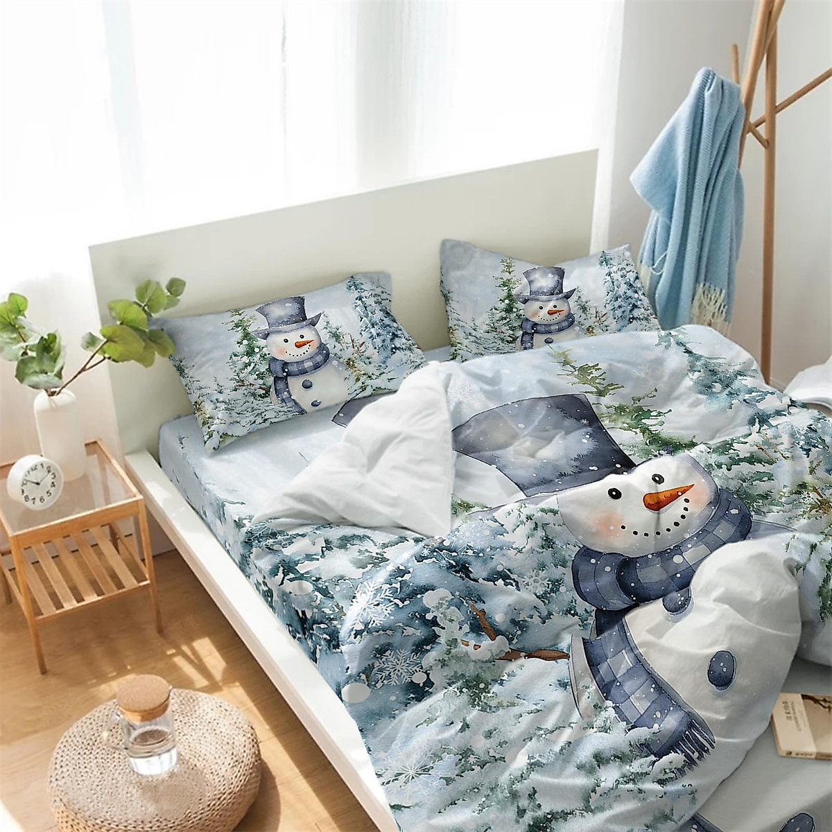 Merry Christmas Snowman Xmas Tree Duvet Cover Sets 4 Piece Queen Ultra Soft Bed Quilt Cover Set for Kids/Teens/Women/Men,Winter Snow Scene Bedding Collection All Season Use