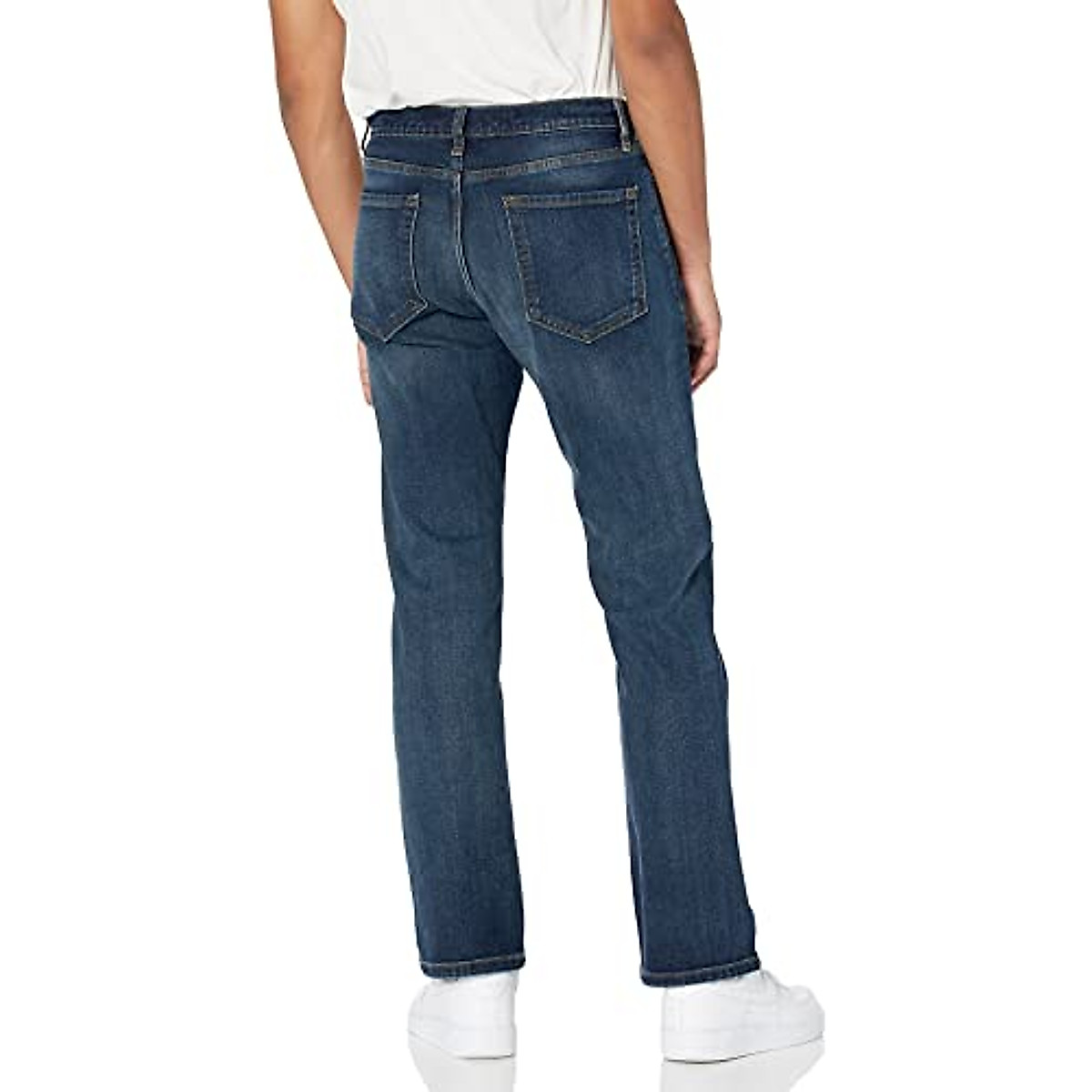 Amazon Essentials Jeans for Men Straight Fit, Bootcut, 34W x 30L, Dark Wash