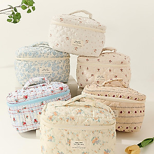 Cessfle Kawaii Cotton Makeup Bag Large Travel Cosmetic Bag Quilted Coquette Makeup Pouch Aesthetic Floral Toiletry Bag
