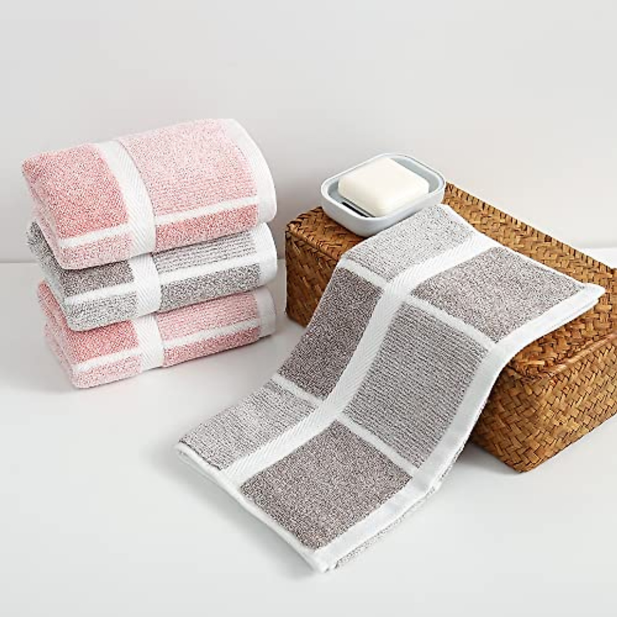 sense gnosis Pink Hand Towel Set of 2 100% Cotton Checkered Pattern Super Soft Highly Absorbent Decorative Hand Towels for Bathroom 13 x 29 Inch