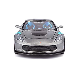 Maisto 1:24 Scale Special Edition 2017 Chevrolet Corvette Grand Sport Die Cast Vehicle (31516-00000002), Metallic Grey