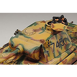 TAMIYA Models Pz.Kpfw Panther Ausf. D Military Vehicle Building Kit (Sd.Kfz.171)