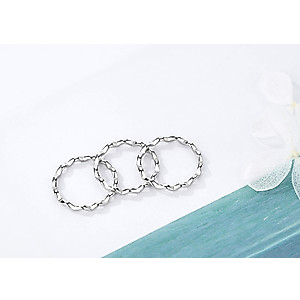 REVEMCN 3Pcs 316L Stainless Steel Simple Wave Ring Set for Women Teen Girls Stackable Knuckle Wedding Band Rings Comfort Fit Finger Ring 4 to 11 (Silver, 11)