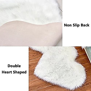 Cyditan Double Heart Shape Rugs, Fluffy Faux Sheepskin Carpet, Fur Plush Area Rugs for Home Living Room Balcony Sofa Floor Mat Bedroom Purple 24x47''