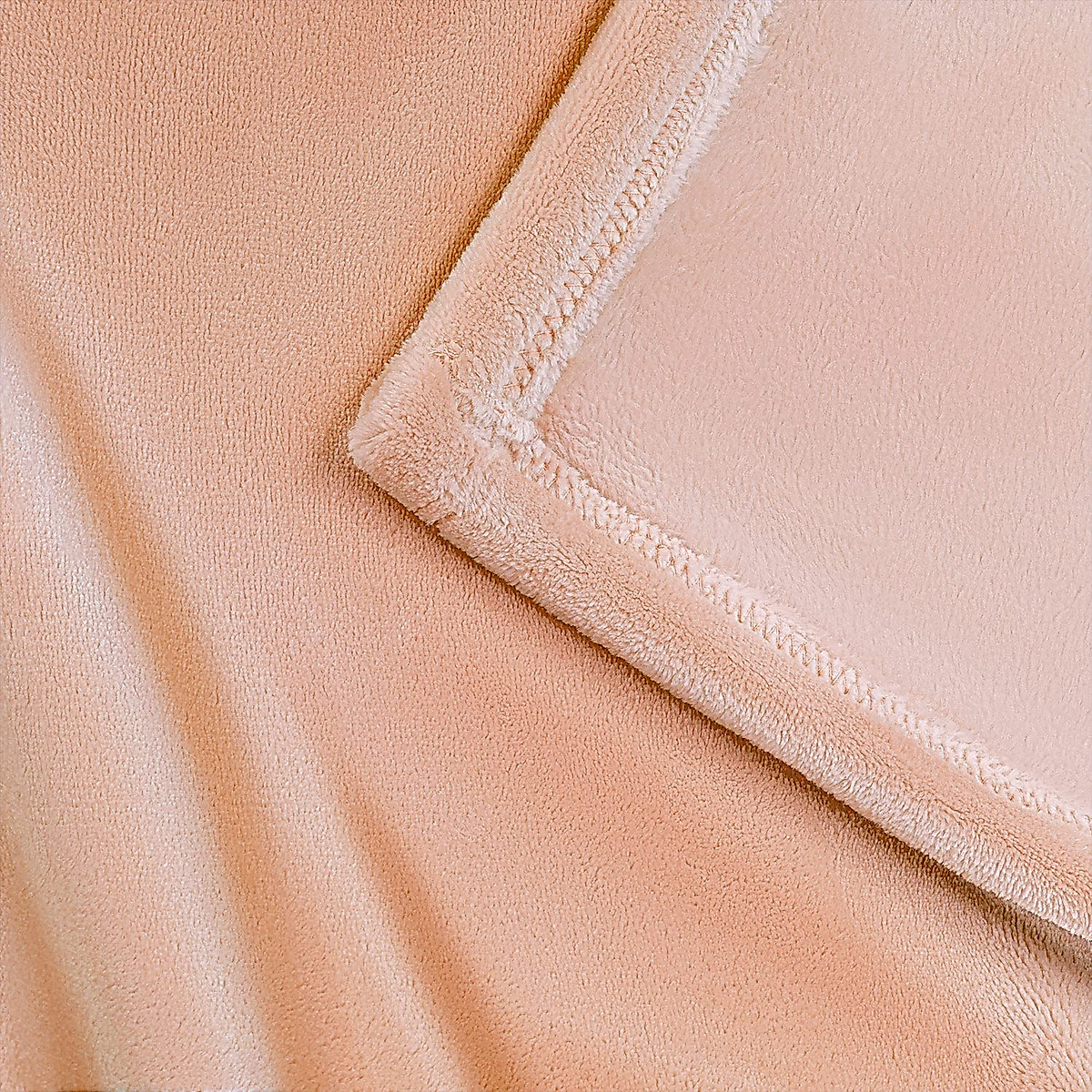 Tafts Throw Blankets - Ultra Plush 320GSM - Soft, Ultra Comfy, Fluffy and Fuzzy - Plush Blankets and Throws for Couch, Bed & Living Room - All Seasons - Blankets Twin Size - Pale Blush