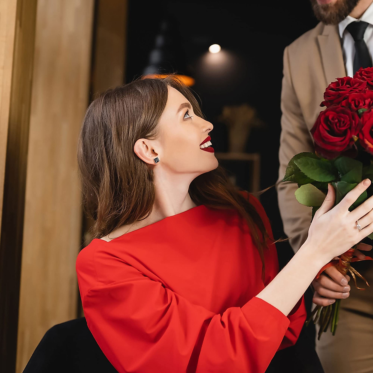 UNFAAR 18K White Gold Plated Sterling Silver Princess Cut Cubic Zirconia Stud Earrings Square CZ Diamond Stud Earrings for Women Men Hypoallergenic (6MM, Black)