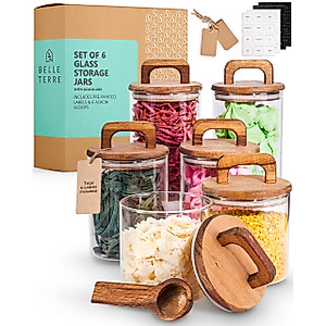 BELLE TERRE Premium Glass Jar Set - 6 Canisters with Airtight Natural Acacia Lids, Custom Labels & Spoons - Food Storage Containers & Pantry Organization - 17oz, 25oz, 34oz - Transparent, Durable