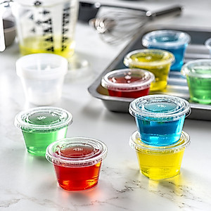 Pantry Value [4 oz. - 200 Count Clear Disposable Plastic Portion Cups with Lids - Small Plastic Condiment Containers for Sauce, Salad Dressings & Portion Control