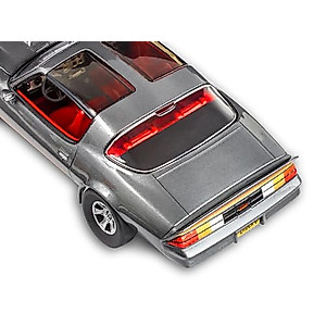 Level 4 Model Kit 1981 Chevrolet Camaro Z/28 1/25 Scale Model by Revell