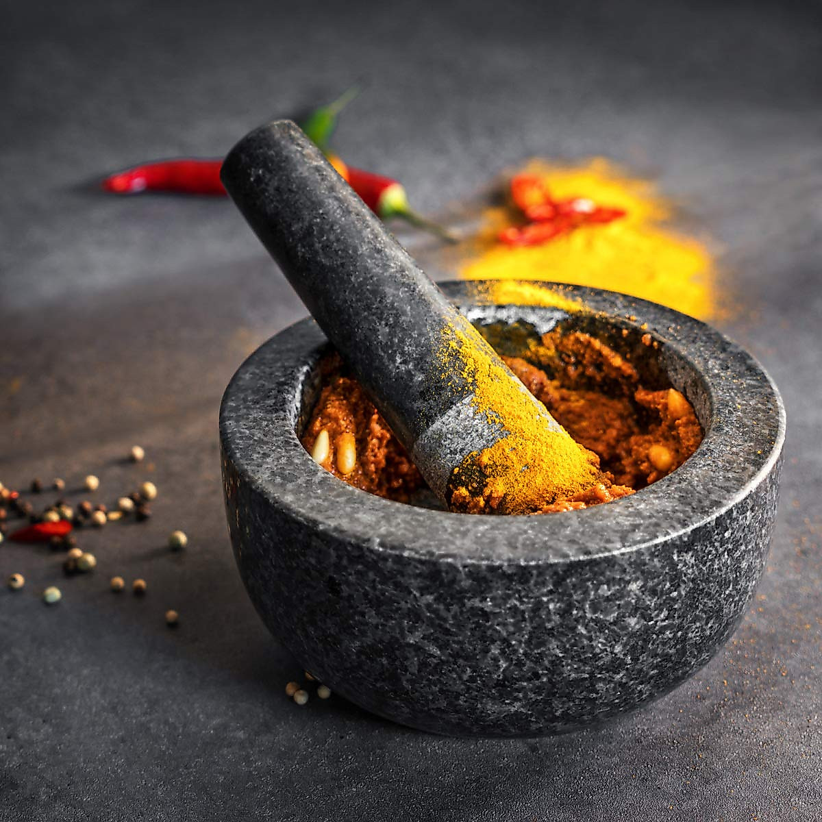 Navaris Mortar and Pestle Set - Large Natural Stone Granite Pestle and Mortar Bowl for Grinding Spice, Garlic, Nuts, Herbs, Pesto - 16cm Diameter