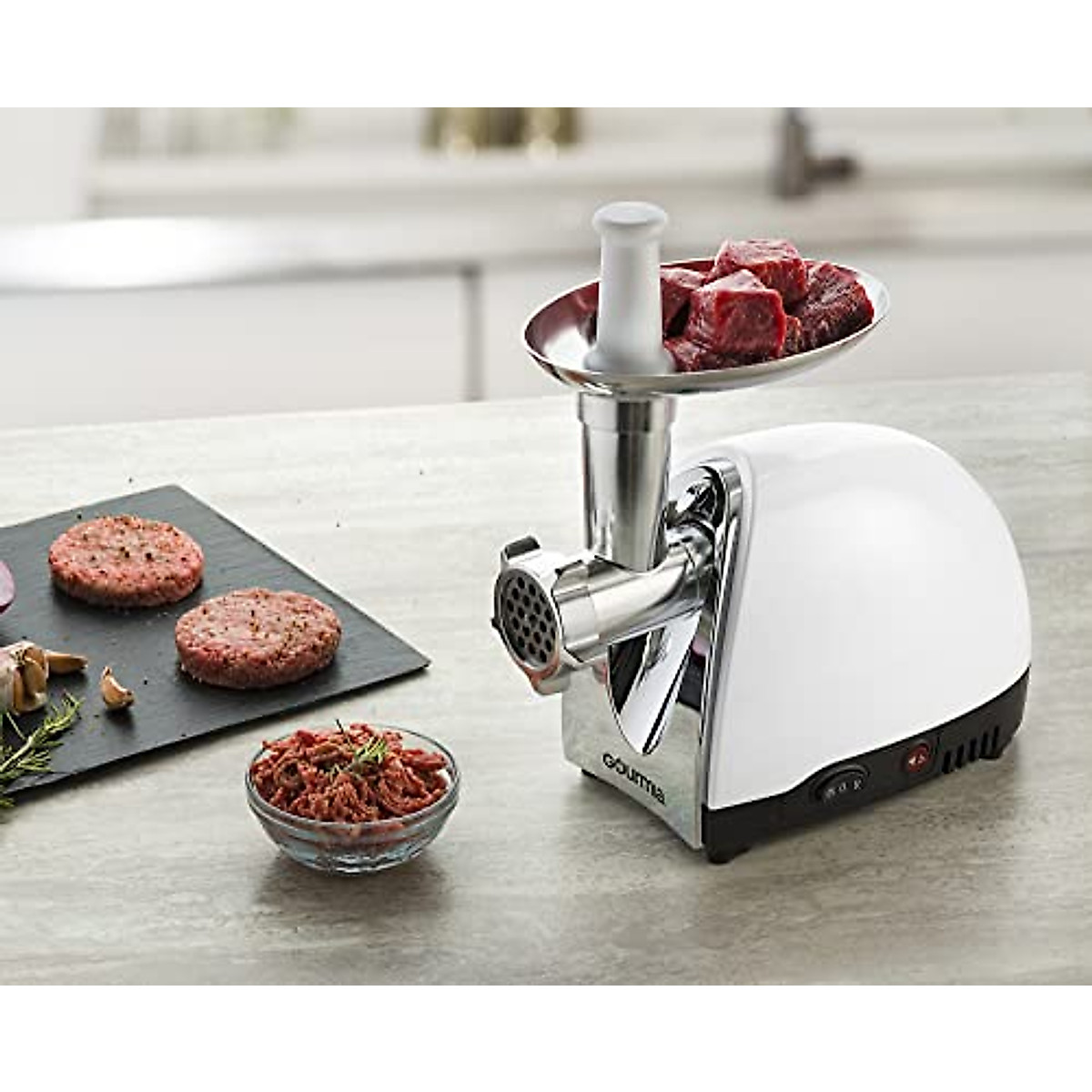 Gourmia Electric Meat Grinder 500 1000 Watt Max 3 Stainless steel grind plates fine to coarse commercial meat grinder machine white silver meat processor electric food mill grinder for kitchen GMG525