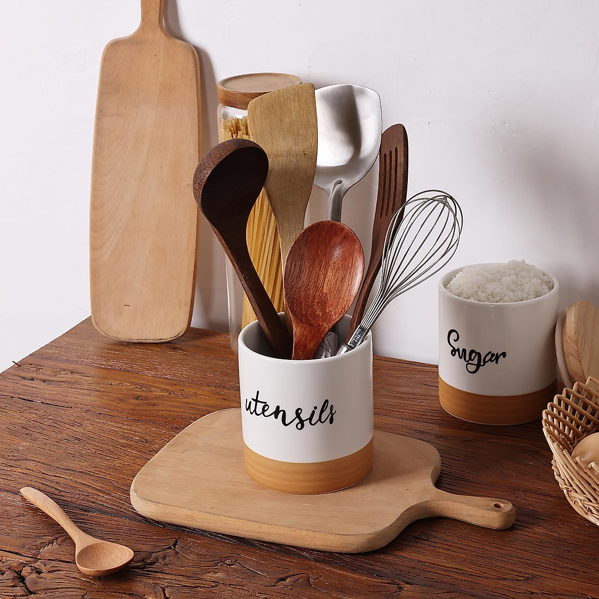 LEETOYI Ceramic Utensil Holder, Utensil Crock for Kitchen Counter, Farmhouse Kitchen Decor, Countertop Utensil Storage Caddy Organizer, Easy to Clean 4.5 inch, White