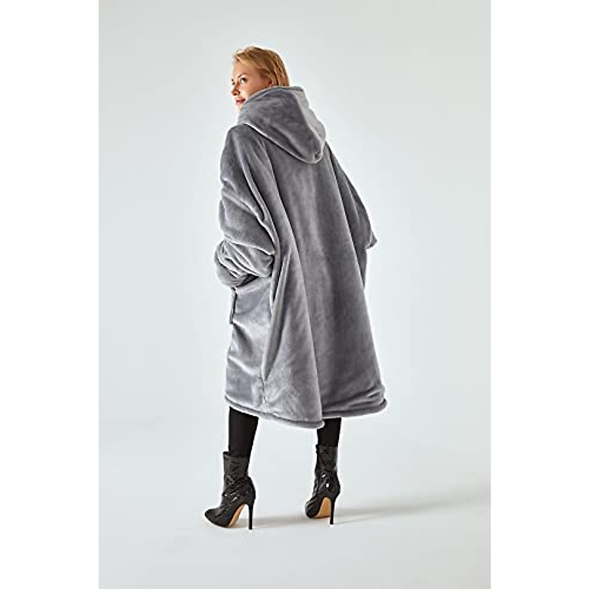 Sviwdsk, Weighted Blanket Sweatshirt for Women and Men,Traveling and Outdoor Activities Zip Up Blanket Hoodie,Thick Flannel Fuzzy Blanket with Sleeves and Giant Pocket,39x36,Gray, Adult