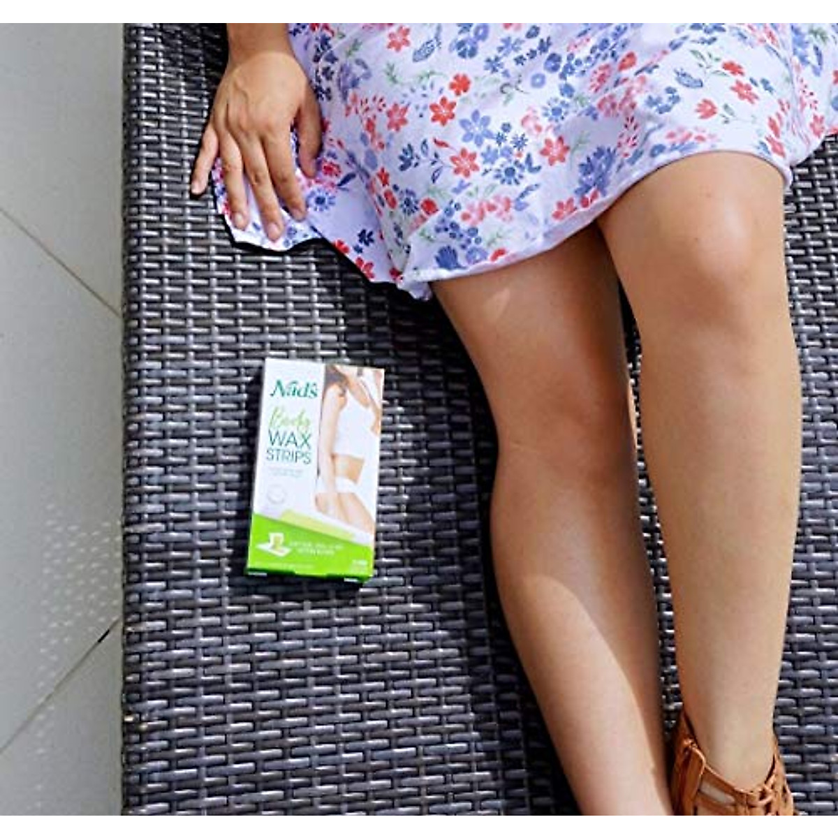 Nad's Body Wax Strips Hair Removal For Women All Skin Types, 20 Waxing Strips + 4 Calming Oil Wipes