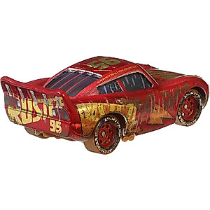 Disney Cars and Pixar Cars Die-Cast Singles Muddy Rusteze Racing Center Lightning McQueen, 1:55 Scale Fan Favorite Character Vehicles, Gift for Kids Ages 3 Years and Older