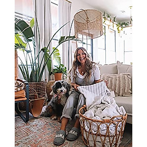 Dearfoams Women's Mama Bear Slipper, Light Heather Grey, 11-12