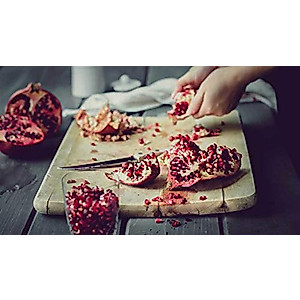 1056-Pomegranate Dwarf (Punica granatum) Seeds by Robsrareandgiantseeds UPC0764425786299 Non-GMO,Organic,USA Grower,1056 Package of 10 Seeds