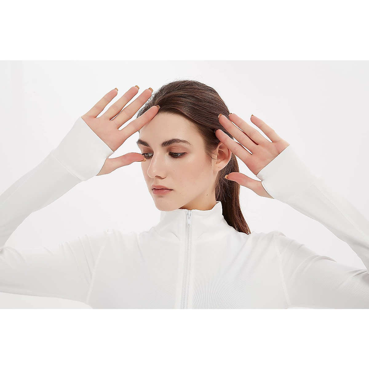 Gihuo Women's Athletic Full Zip Lightweight Workout Jacket Cropped Gym Yoga Track Jacket with Thumb Holes (White, Medium)