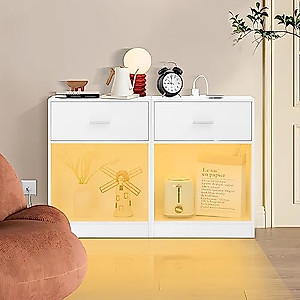 Quimoo Nightstand Set of 2, Night Stand with Charging Station and LED Light, Bedside Table with 1 Drawer, Modern Nightstand with 1 Open Storage Storage for Living Room,White
