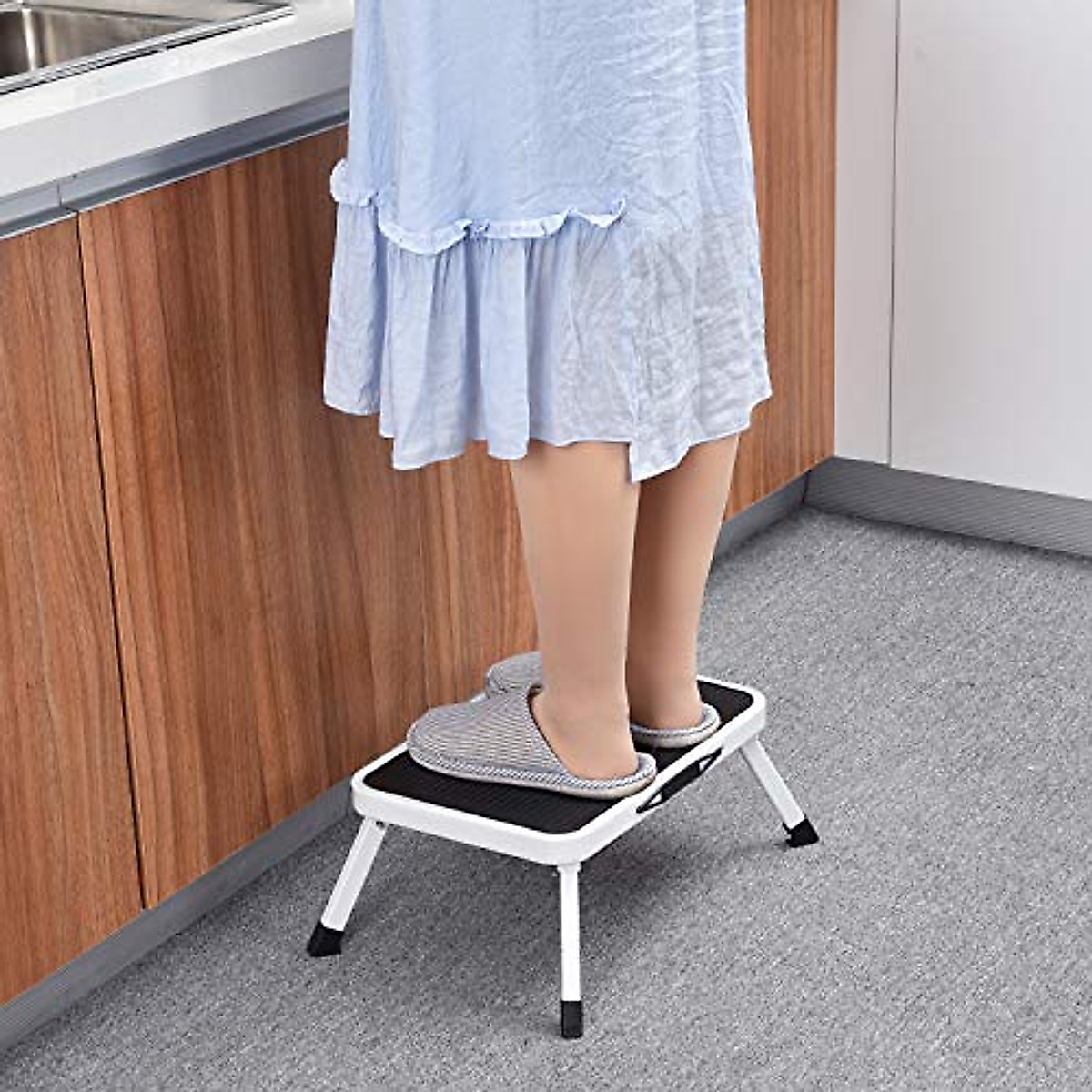 KINGRACK Step Stool, Folding One Step Ladder with Non-Slip Rubber Mat, Lightweight Steel Kitchen Stool, 330LBS