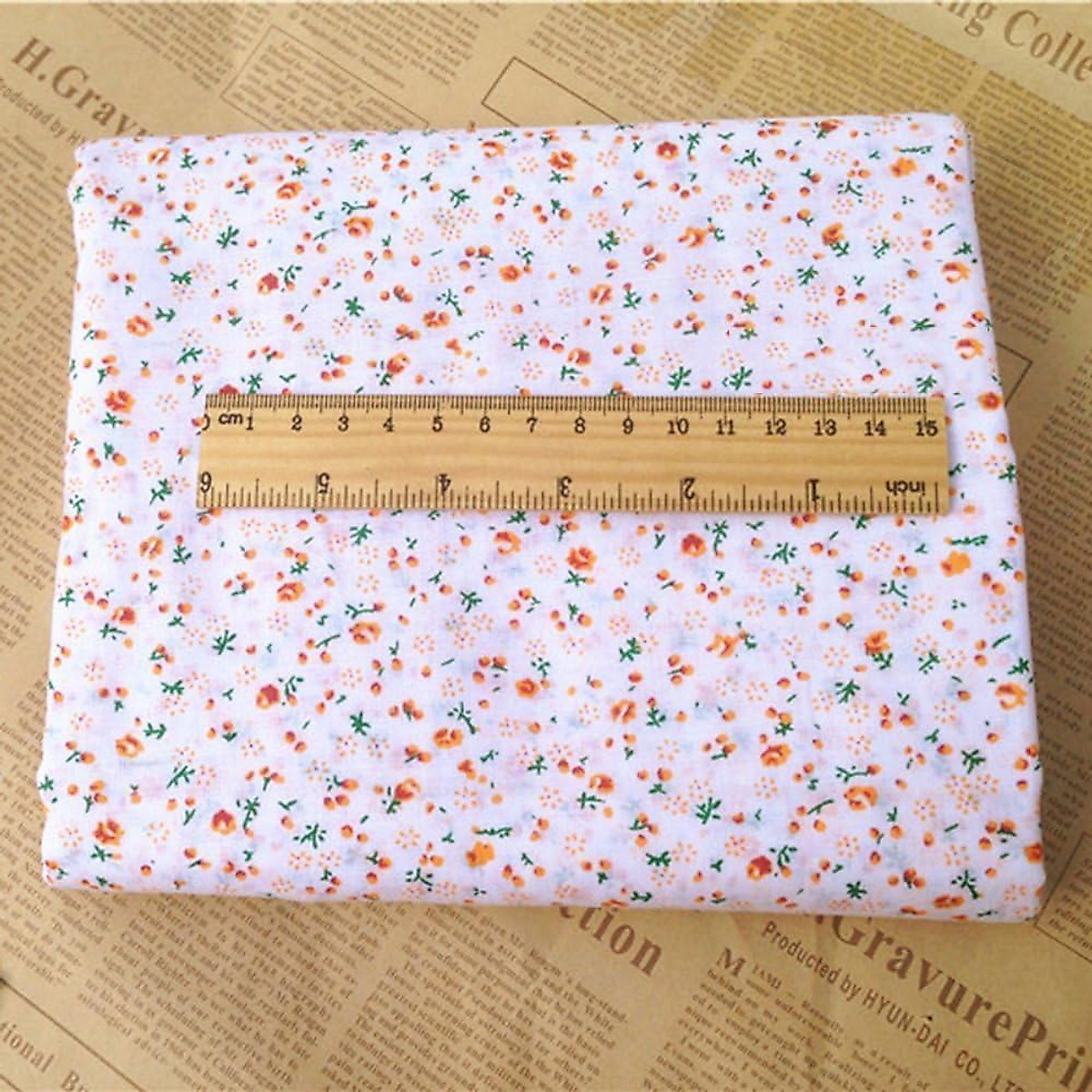 7Pcs Multicolor Cotton Craft Fabric Bundle Squares Patchwork DIY Sewing Scrapbooking Quilting Floral Dot Pattern Craft and Hobby Fabric 10" x 10" (25cm x 25cm)