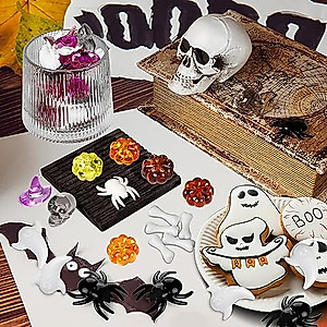 270 PCS Halloween Vase Fillers Includes Mini Acrylic Pumpkin Cute Ghost Mini Skull Head Small Witch Hats, Halloween Party Table Decoration Halloween Decorations Tiered Tray Decor