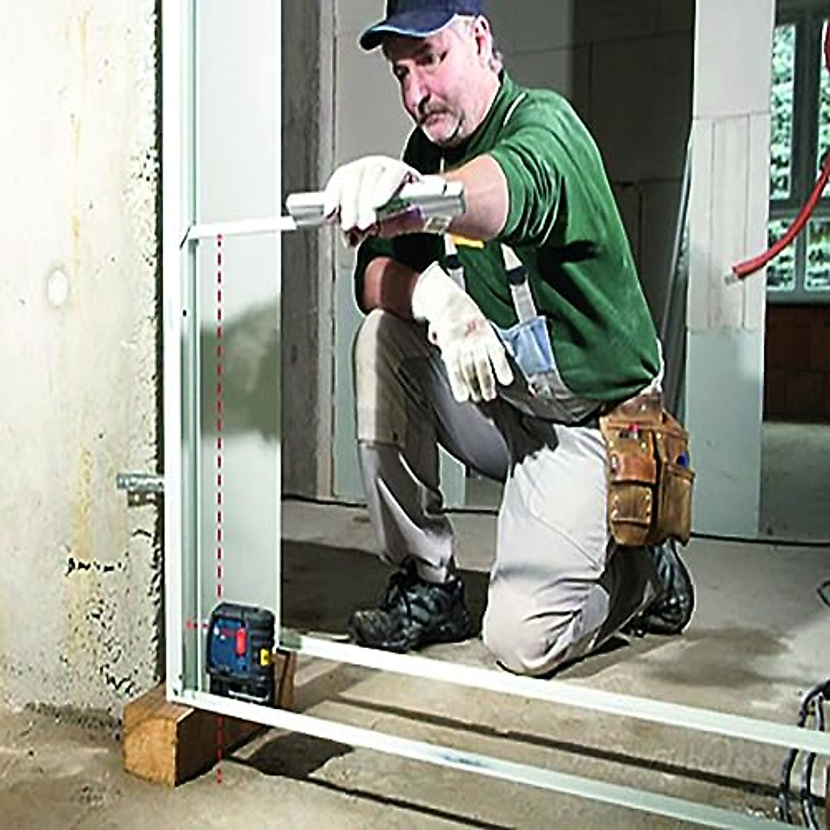 BOSCH 3-Point Laser Alignment with Self-Leveling GPL 3