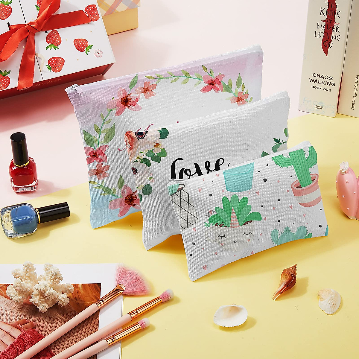 Frienda 50 Pieces Sublimation Blank Canvas Makeup Bags Bulk Blank DIY Heat Transfer Cosmetic Makeup Bags Canvas Pen Case Pencil Bags Clear Sublimation Blank Pouch with Zipper (White,9 x 6.89 Inch)