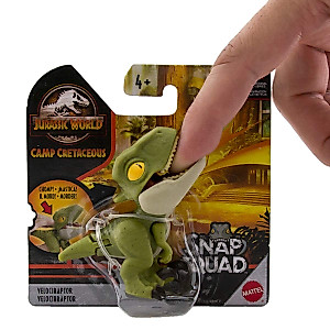 Jurassic World Toys Camp Cretaceous Snap Squad Green Velociraptor Figure