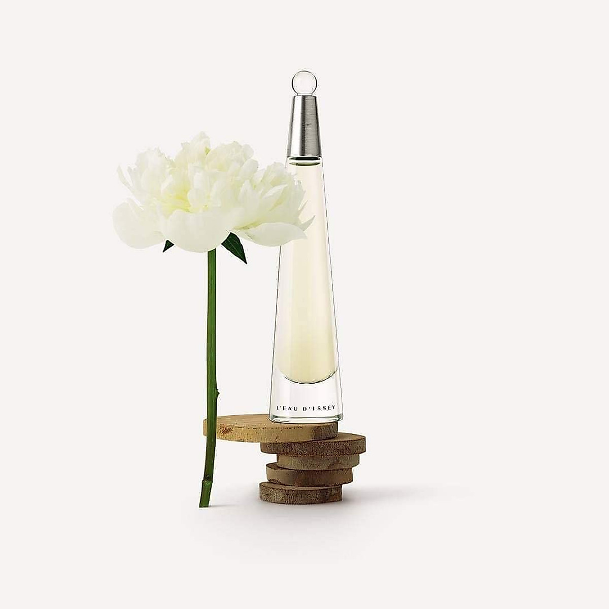 Leau Dissey Miniatures Set by Issey Miyake for Women - 4 Pc Mini Gift Set 4x3.5 ml Leau Dissey EDP, Leau Dissey EDT, Leau Dissey Pure EDP, Leau Dissey Pure Nectar EDP