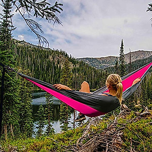 Purjoy Camping Hammock Single & Double Portable Hammocks with 2 Tree Straps (18 Loops/13.2 Ft Total),Lightweight Nylon Parachute Hammocks for Travel,Beach,Backyard,Patio,Hiking(LightBlue/DarkBlue1)