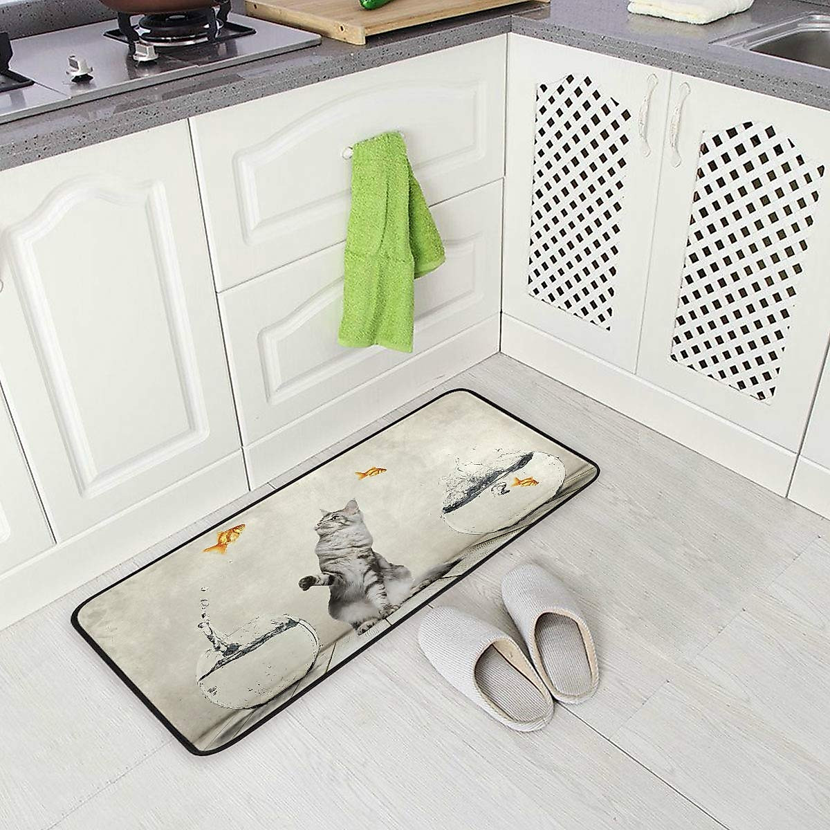 MOYYO Kitchen Mat Animal Funny Cute Cat Fish Kitchen Rug Mat Anti-Fatigue Comfort Floor Mat Non Slip Oil Stain Resistant Easy to Clean Kitchen Rug Bath Rug Carpet for Indoor Outdoor Doormat