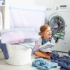 Windyun 4 Pieces Jumbo Mesh Laundry Bags, 43 x 35 and 24 x 32 Inches Large Mesh Wash Bags Zippered Garment Bag for Washing Machine Garment Dirty Clothes Washer Dryer Net Protector