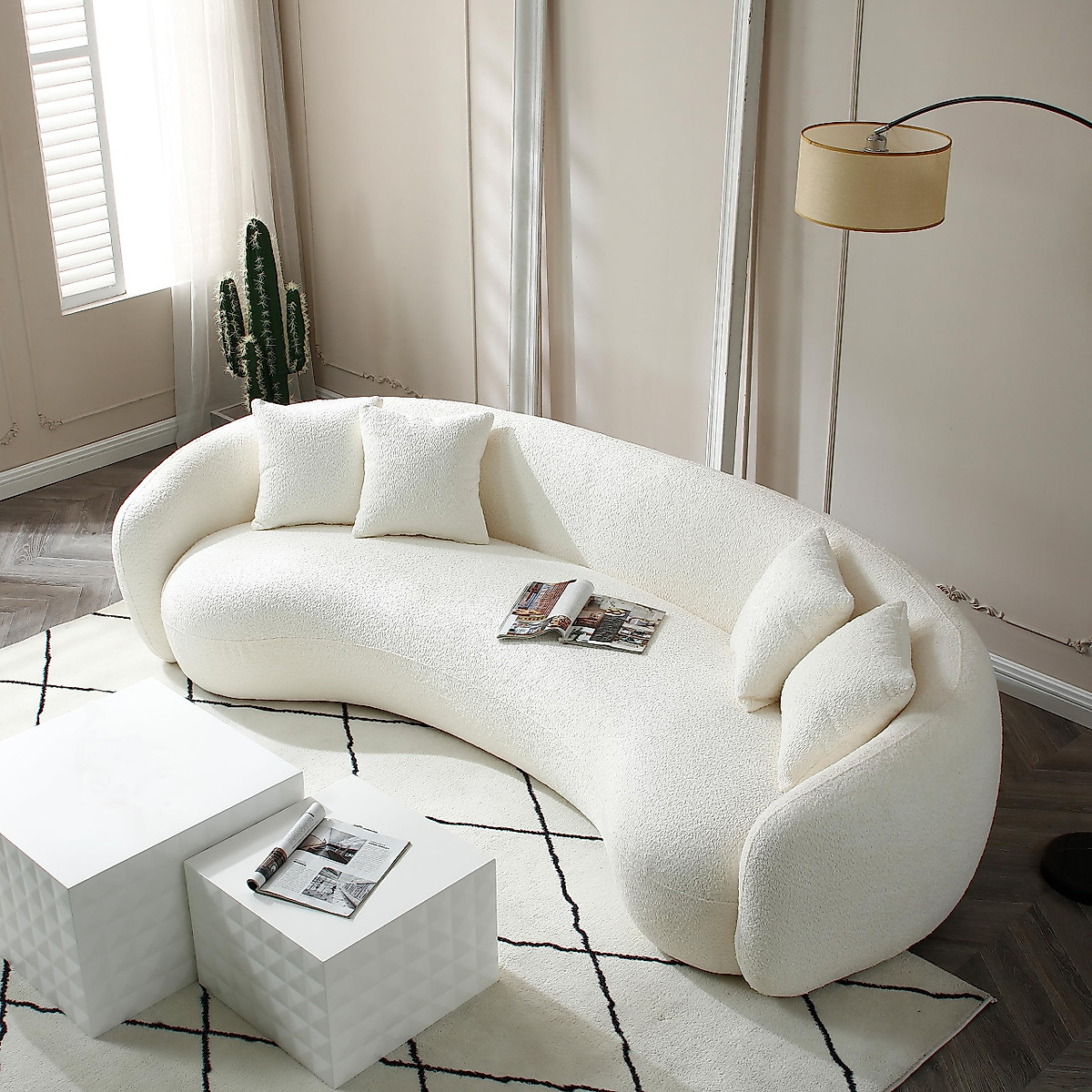 BAMOOLI 101'' Curved Sofa Couch, Mid Century Modern Half Moon Living Room Sofa, Luxury 5-Seat Sofa Couch with 4 Throw Pillows, Teddy Fleece Leisure Couch for Apartment, Office, Bedroom, Beige