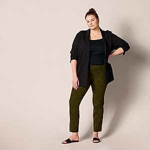 Amazon Essentials Women's Slim-Fit Half Sleeve Square Neck T-Shirt, Black, X-Large