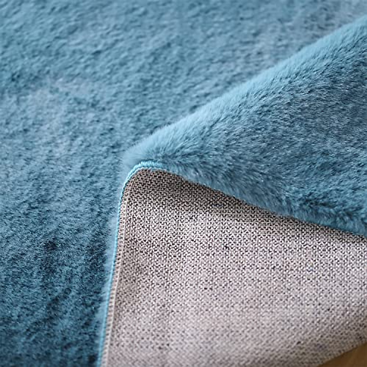 KASENTEX Fluffy Faux Fur Soft Area Rugs for Bedroom Living Room Carpet, Home Fuzzy Plush Rug for Dorm, Anti-Slip Rug, 4 x 6 Feet, Blue