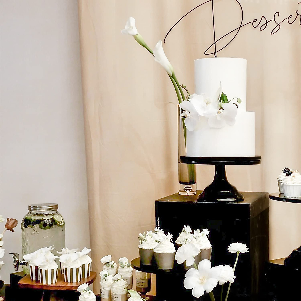 mwellewm 4 Pcs Black Cake Stand Set Round Metal Halloween Cake Stands Metal Cupcake Holder black Dessert Table Display Set for Wedding Birthday Party Baby Shower Anniversaries Supplies