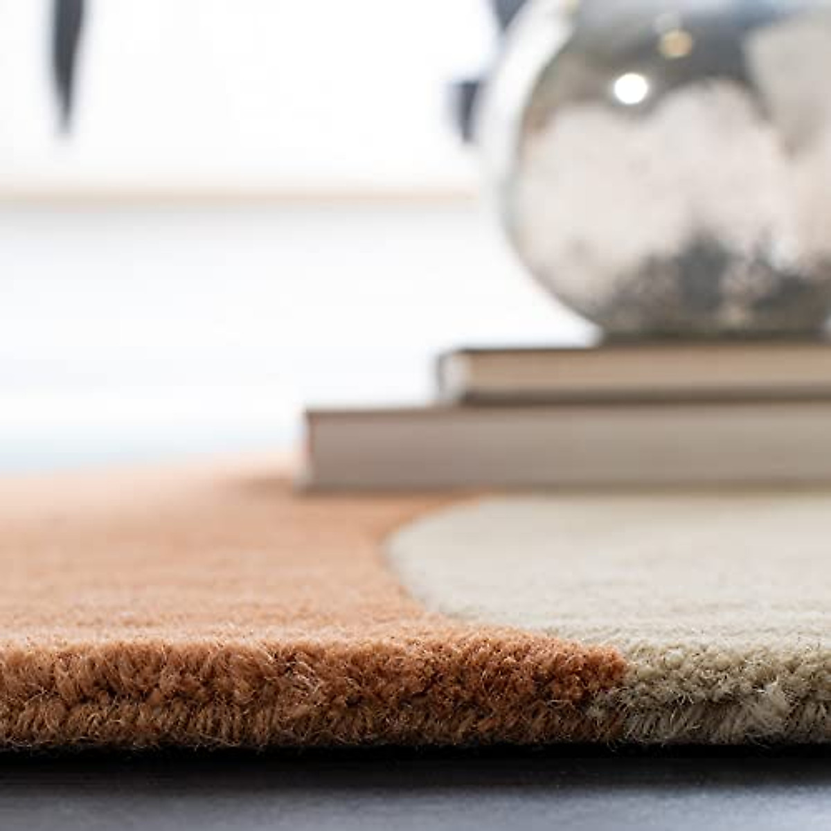 SAFAVIEH Rodeo Drive Collection 5' x 8' Gold RD863A Handmade Mid-Century Modern Abstract Wool Area Rug