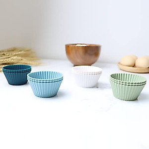 SAWNZC Silicone Baking Cups, Reusable Cupcake Liners, 12 Pack Cake Molds, Standard Size Muffin Liners, Dishwasher Safe