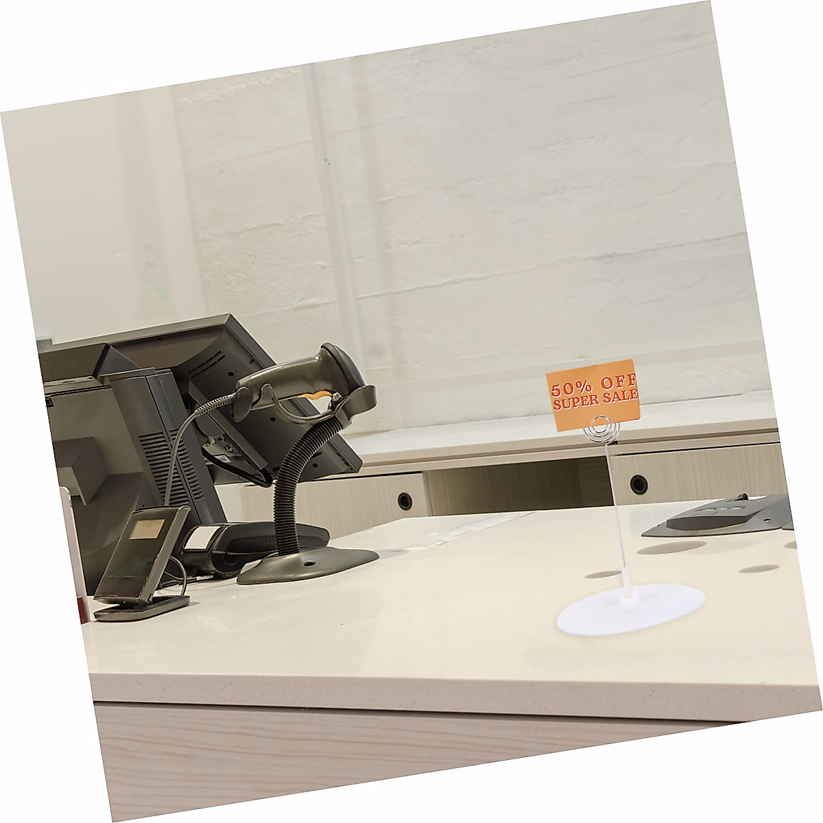 Kisangel 30pcs Prom Wedding Holder Name Ring Card Clips Bouquet Paper Holders Topper Photo Office Birthday Silver Clamp Decorative Picture Table Note Number Decor Accessories Pick Cake