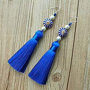 Makhry 8pcs 16cm/6.28 inch Cute Chunky Tassels Soft Elegant Handmade Silky Floss Tassels with 2.75 Inch Cord Loop and Chinese Knot for Woman Earrings, Jewelry Making, Souvenir, (Navy Blue)